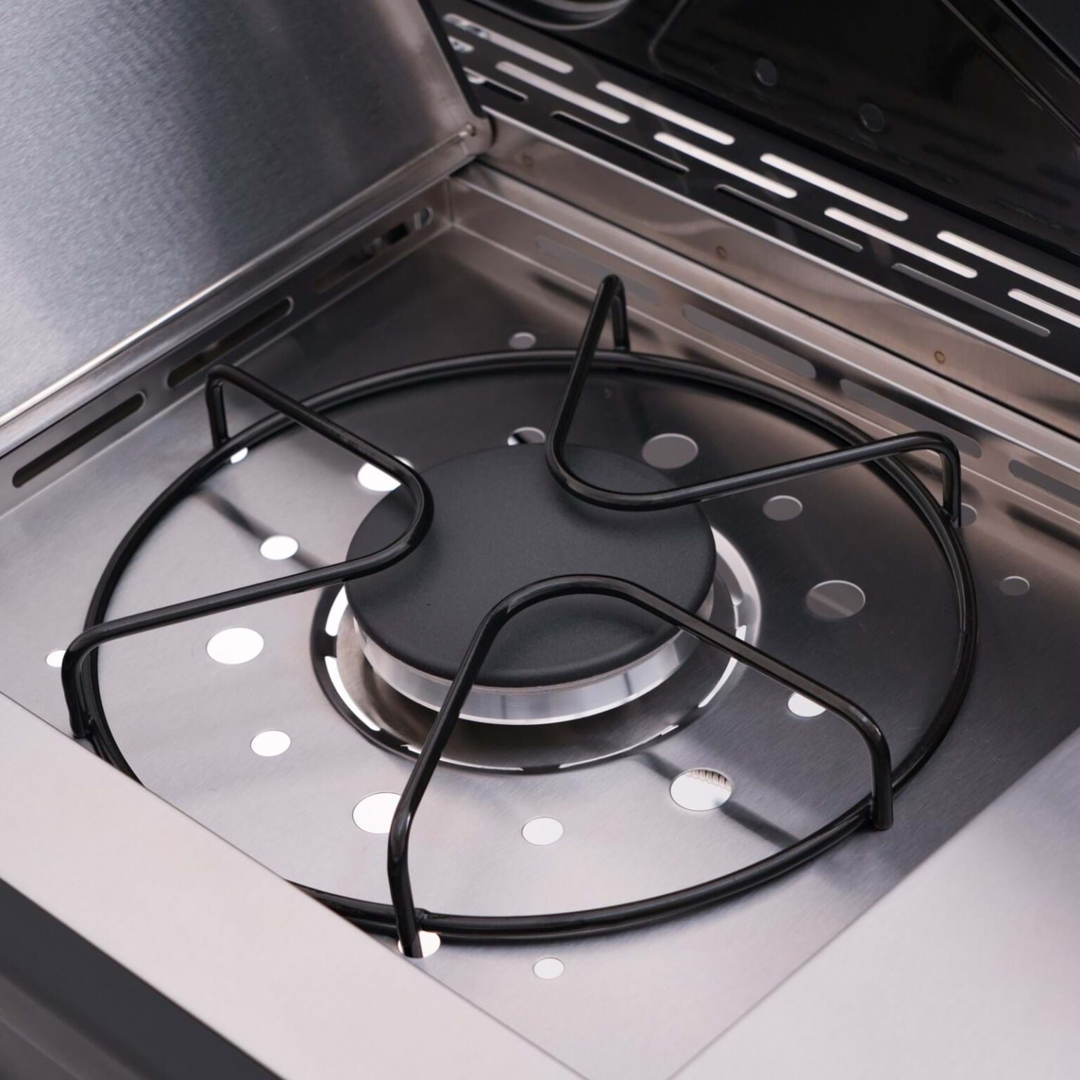 Apollo 4-Burner BBQ NZ | Gasmate – Smart, Stylish & Durable